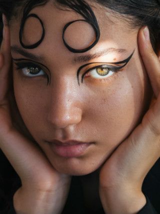 Management | Supreme Paris