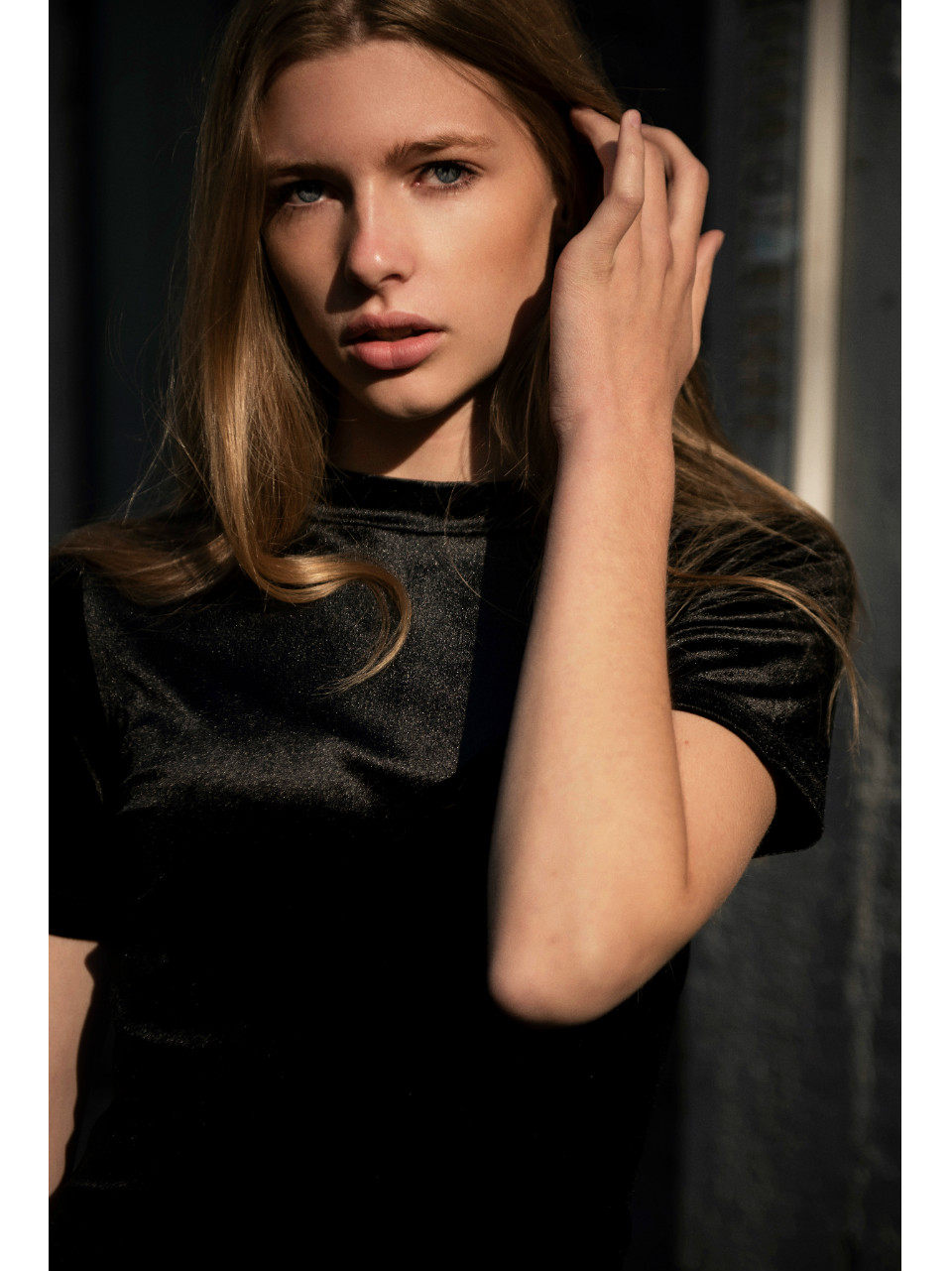 Fleur Jong | Supreme Paris