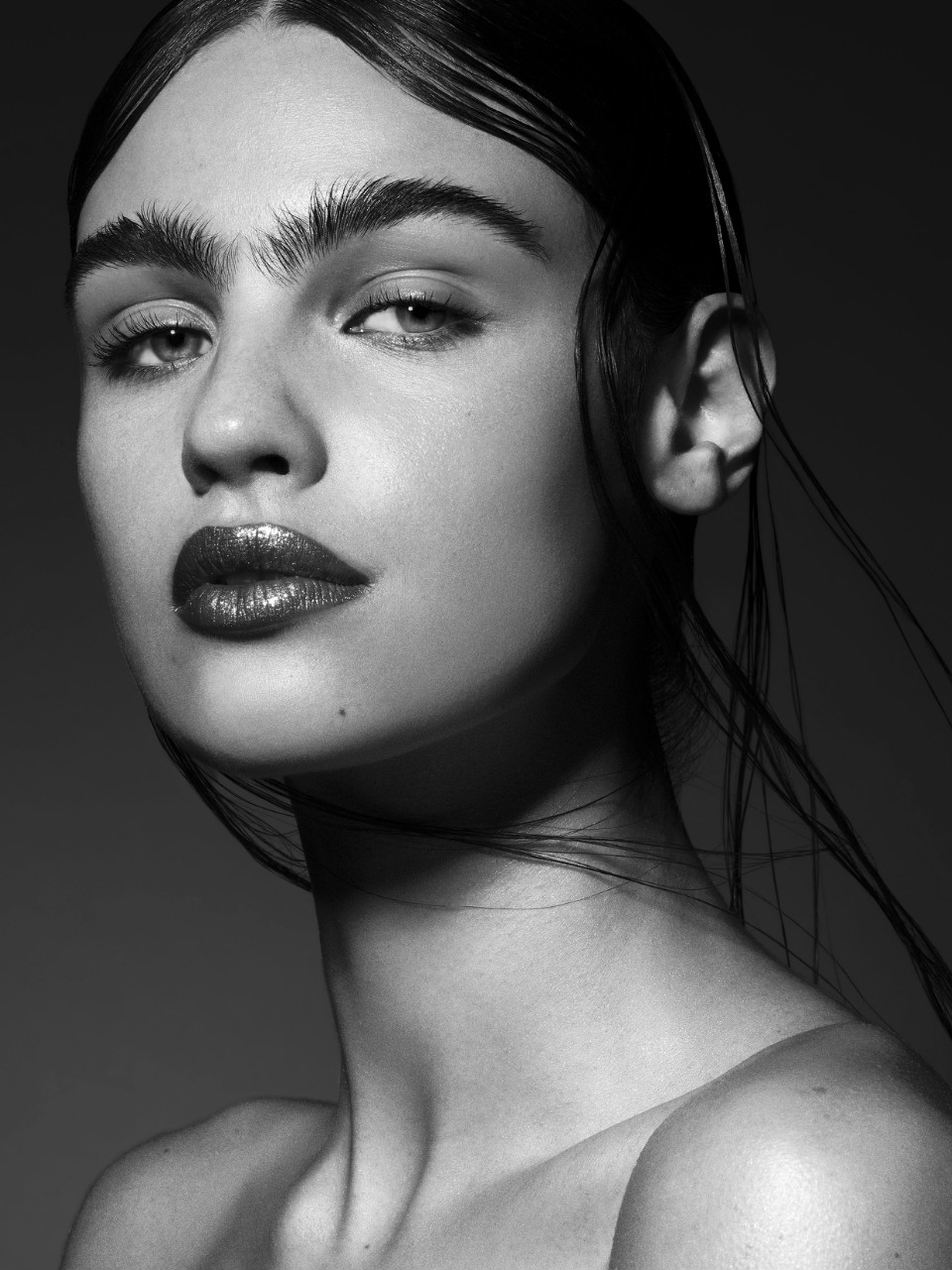 Anna Lira | Supreme Paris