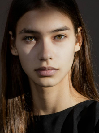 Management | Supreme Paris