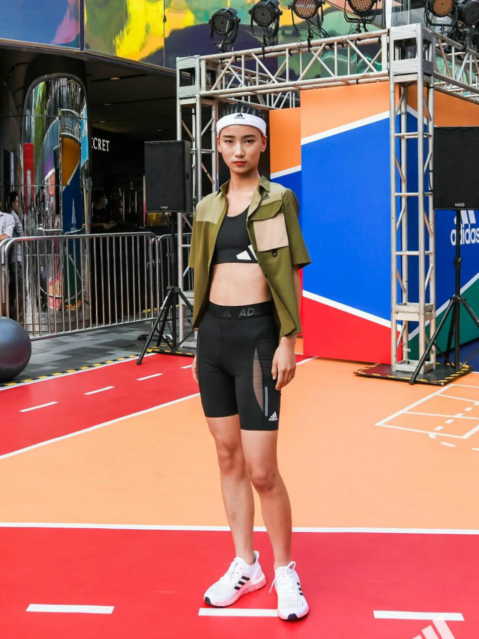 Menglin Wang | Women Milano