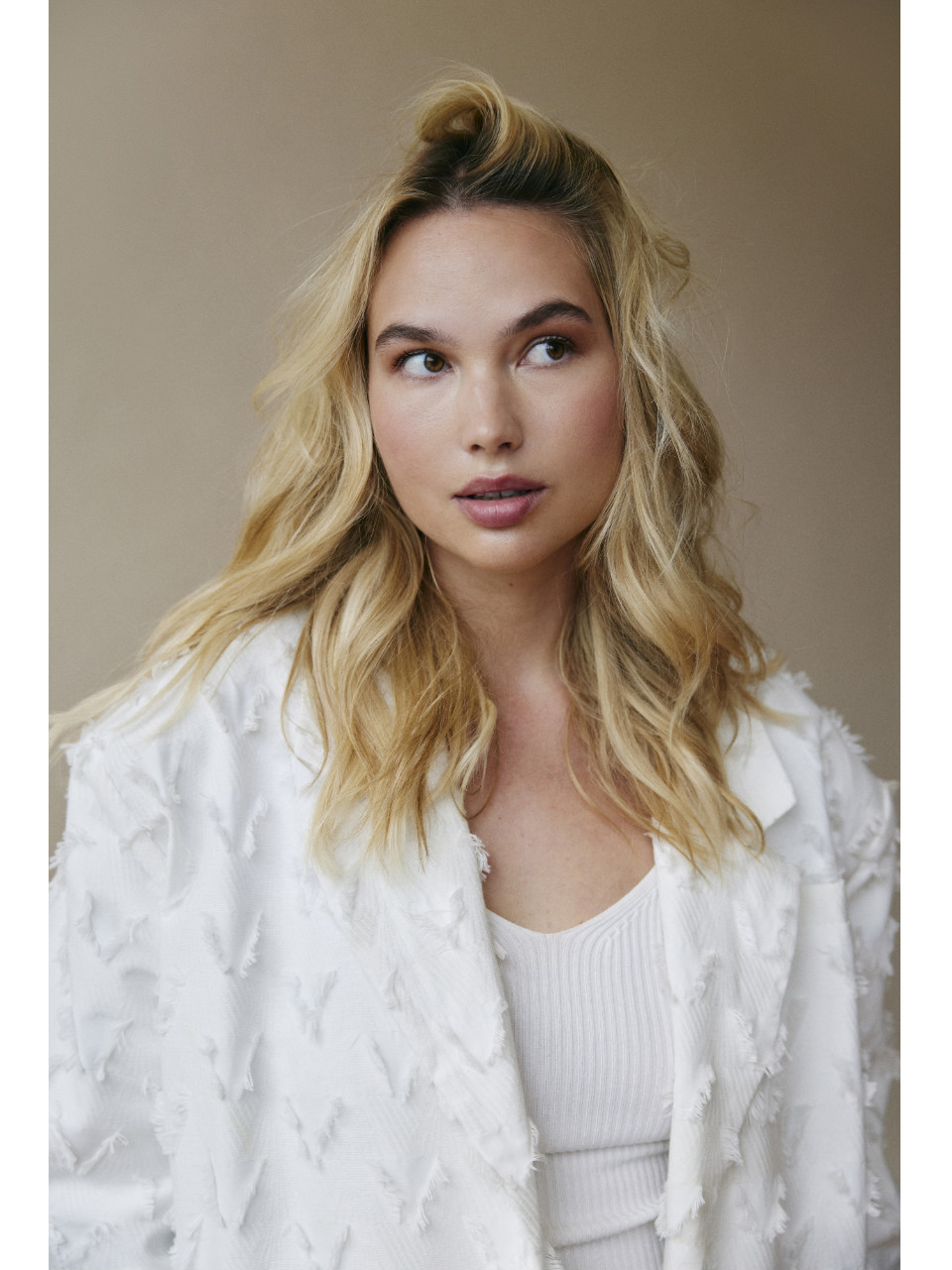 Sydney Ness | Women Los Angeles