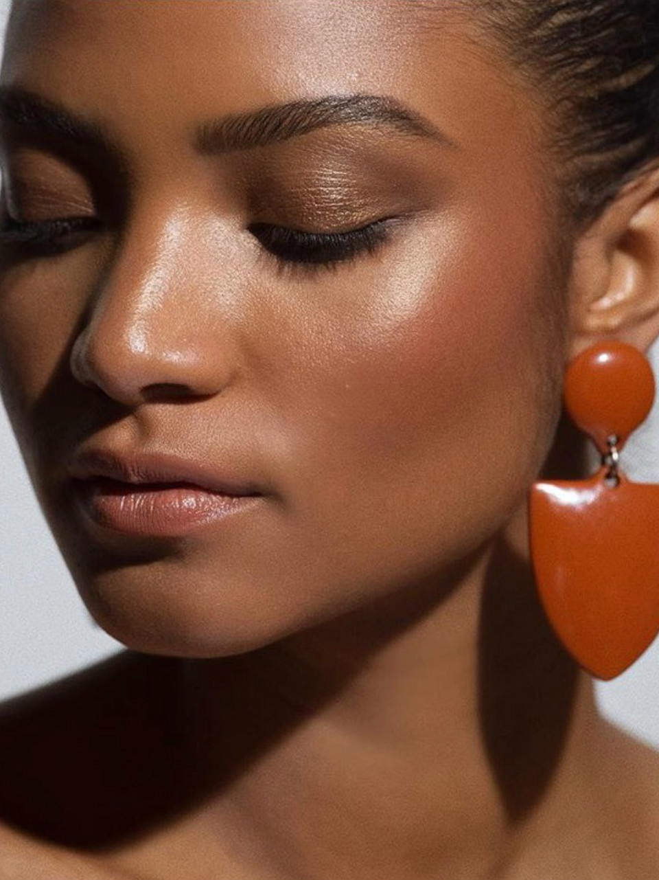 Ella Moore | Women Los Angeles