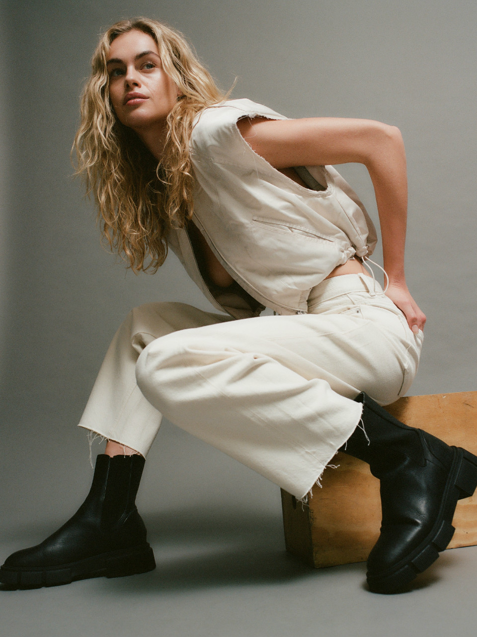 Luna Lubbe | Women Los Angeles