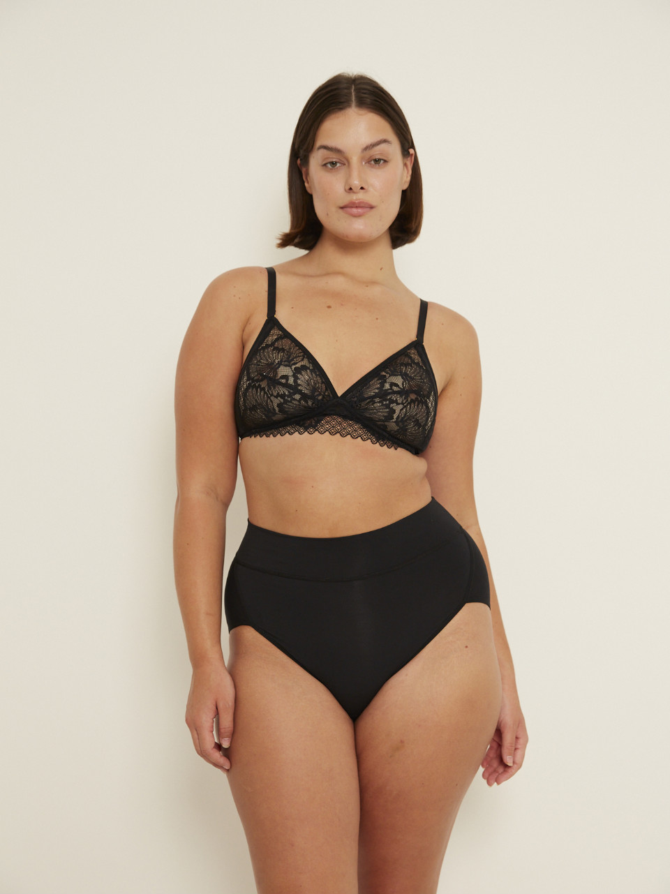 Ella Howe | Women Los Angeles